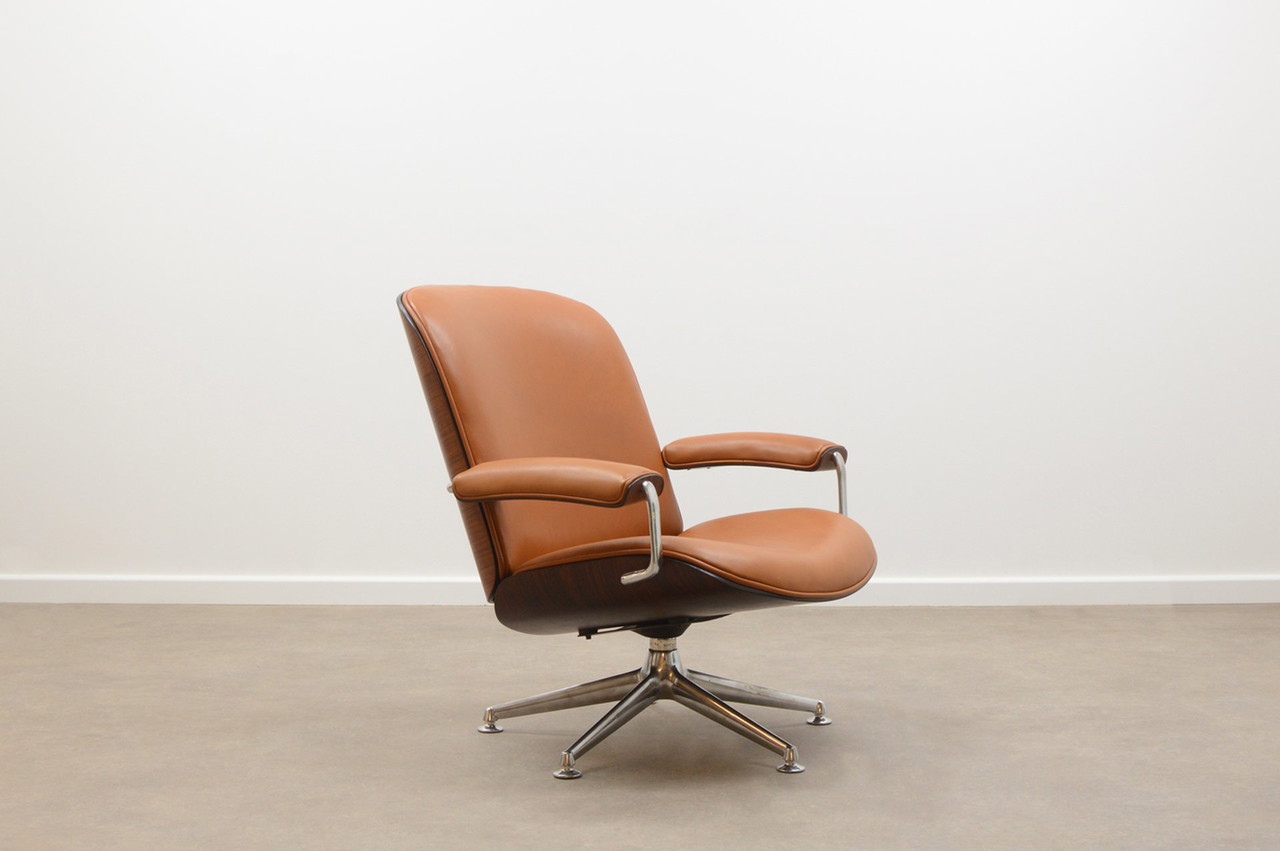 MIM Roma loungestoel door Ico Parisi | €4,500 | Whoppah