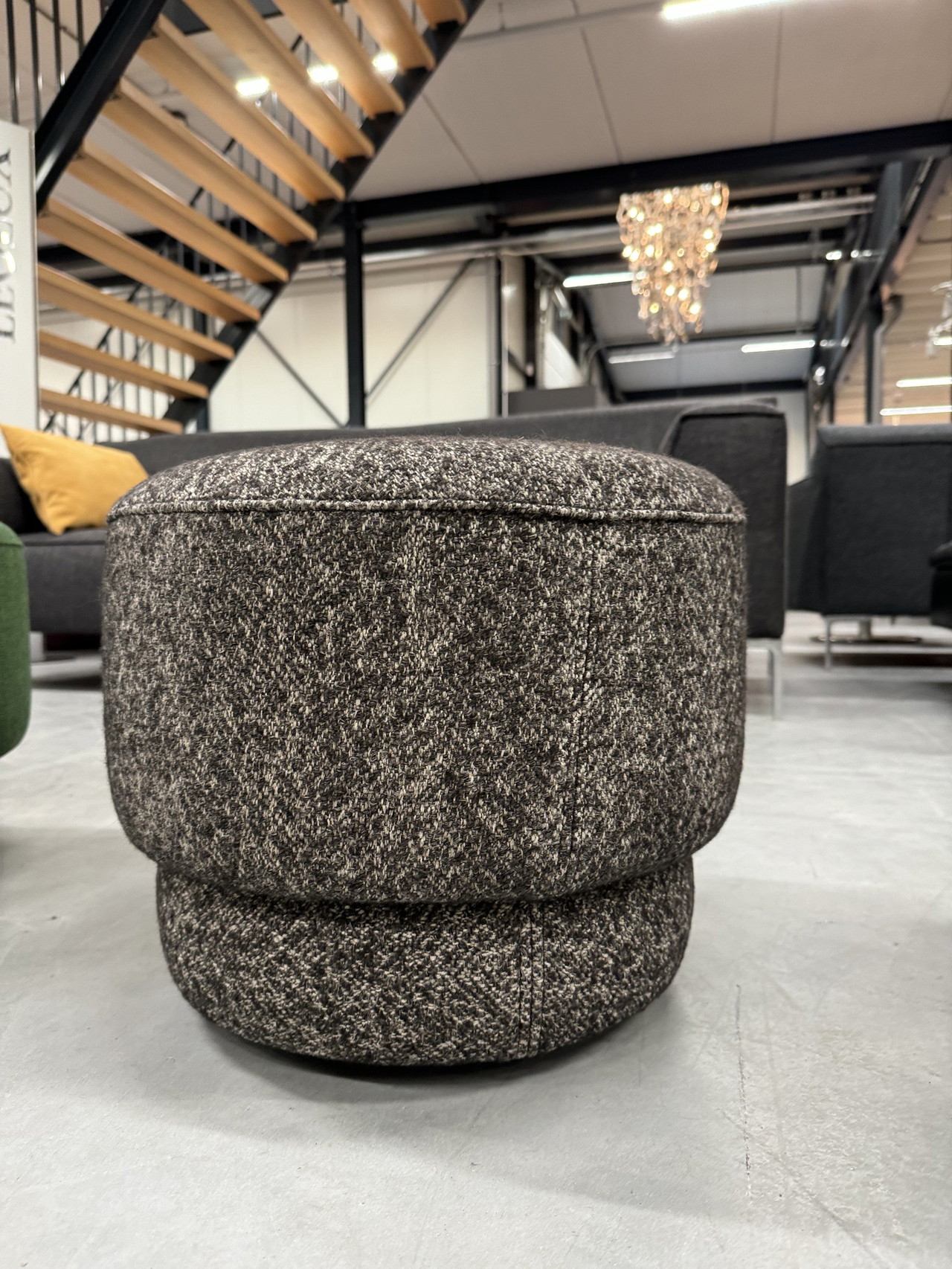 Jess Design Tray Poef Stof | €399 | Whoppah