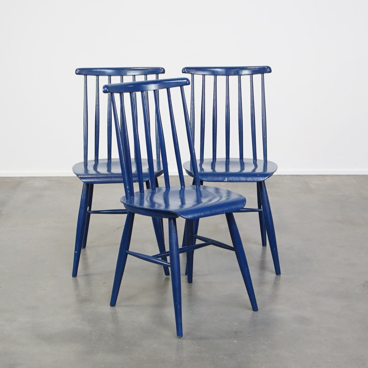 3 X Vintage Houten Spijlen Eetkamerstoel | €385 | Whoppah