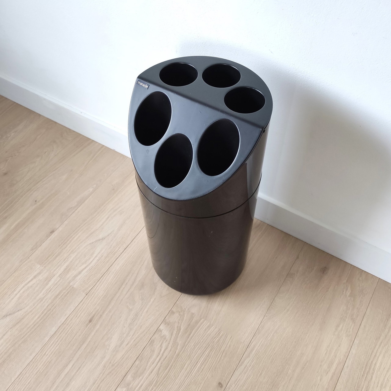 Manade zwart Paraplubak Samp, Roezé 72 | €185 | Whoppah