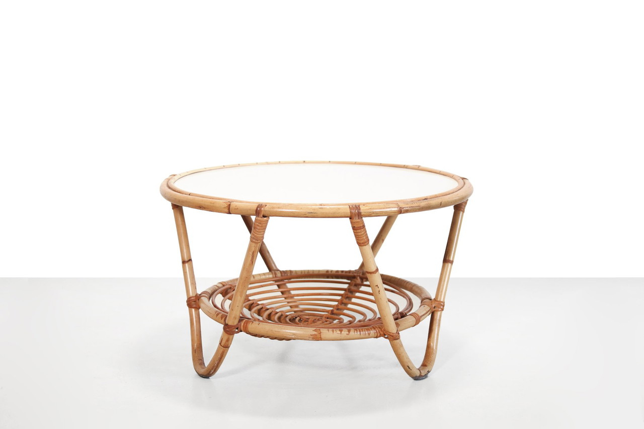 Ronde Rohe Noordwolde rotan salontafel | €240 | Whoppah