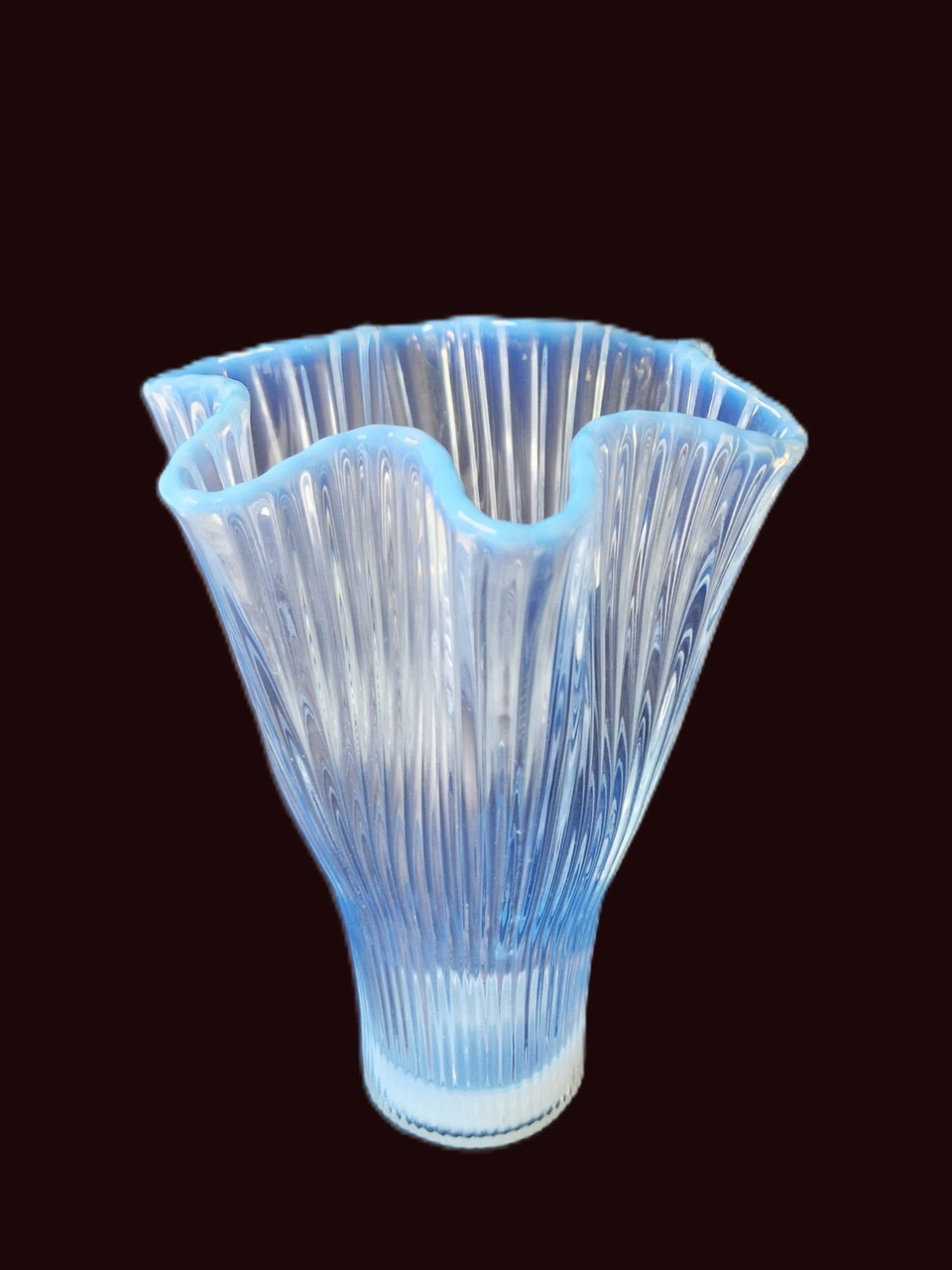 Gullaskruf - "Räffla" Vase By Arthur Percy | €45 | Whoppah