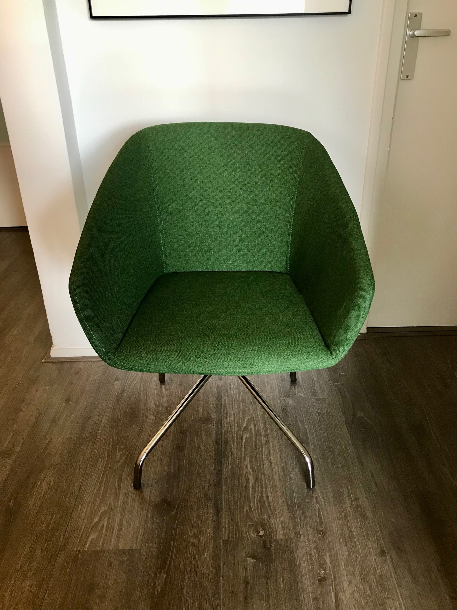 Ahrend stoel | €100 | Whoppah