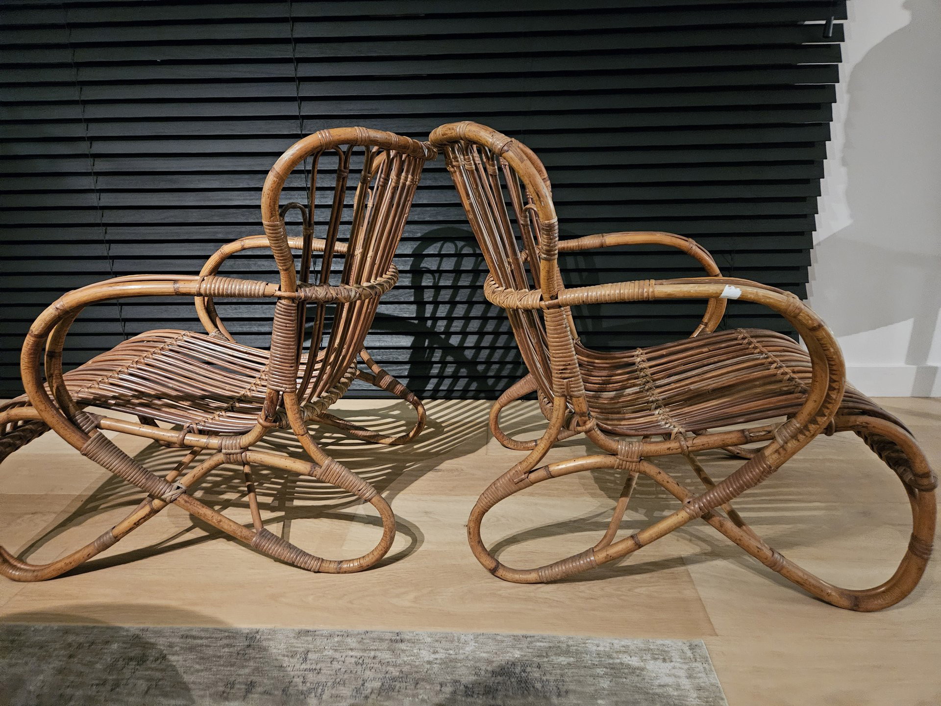 Set van 2 Vintage rotan Rohe fauteuil stoelen | € 400 | Whoppah