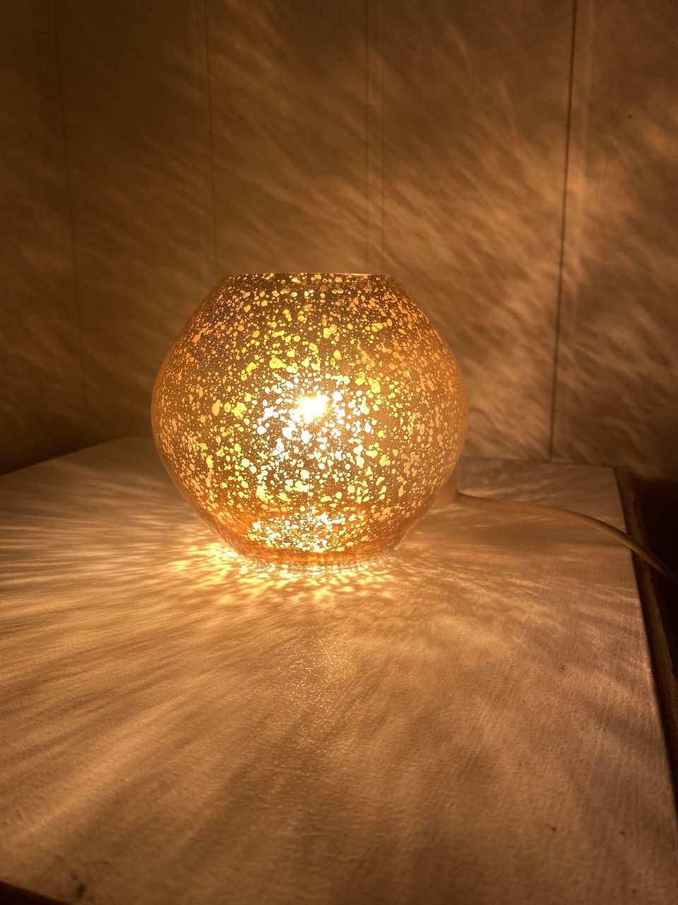 Knubbig Tafellamp Ikea | €80 | Whoppah