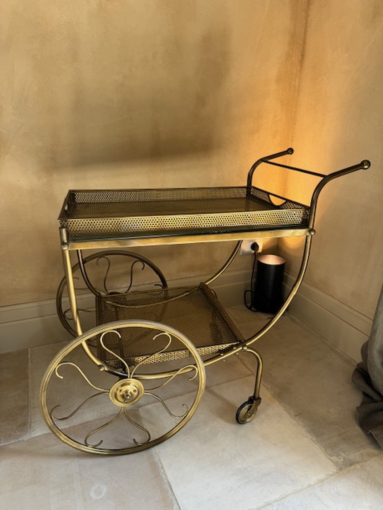 Josef Frank trolley by Svenskt Tenn | €855 | Whoppah
