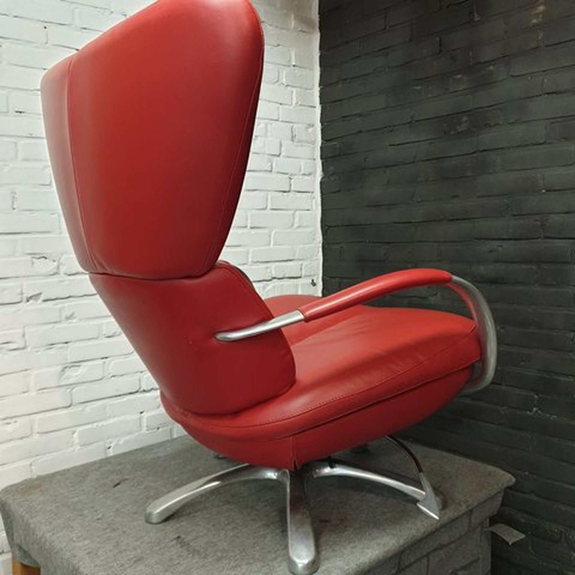 Leolux design fauteuil model Formi Phase II | € 295 | Whoppah