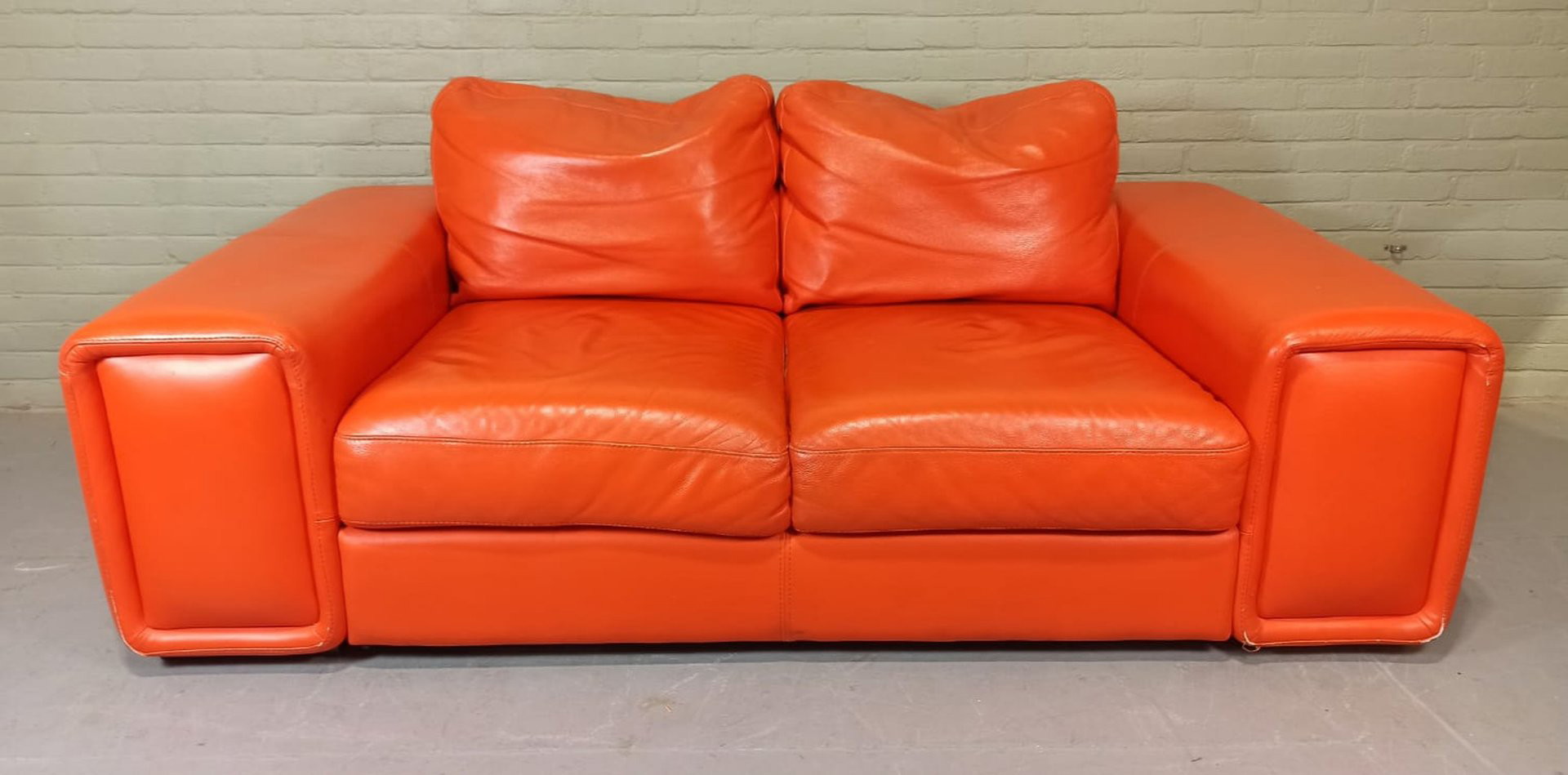 Tweedehands Design Bank | P32 | Whoppah