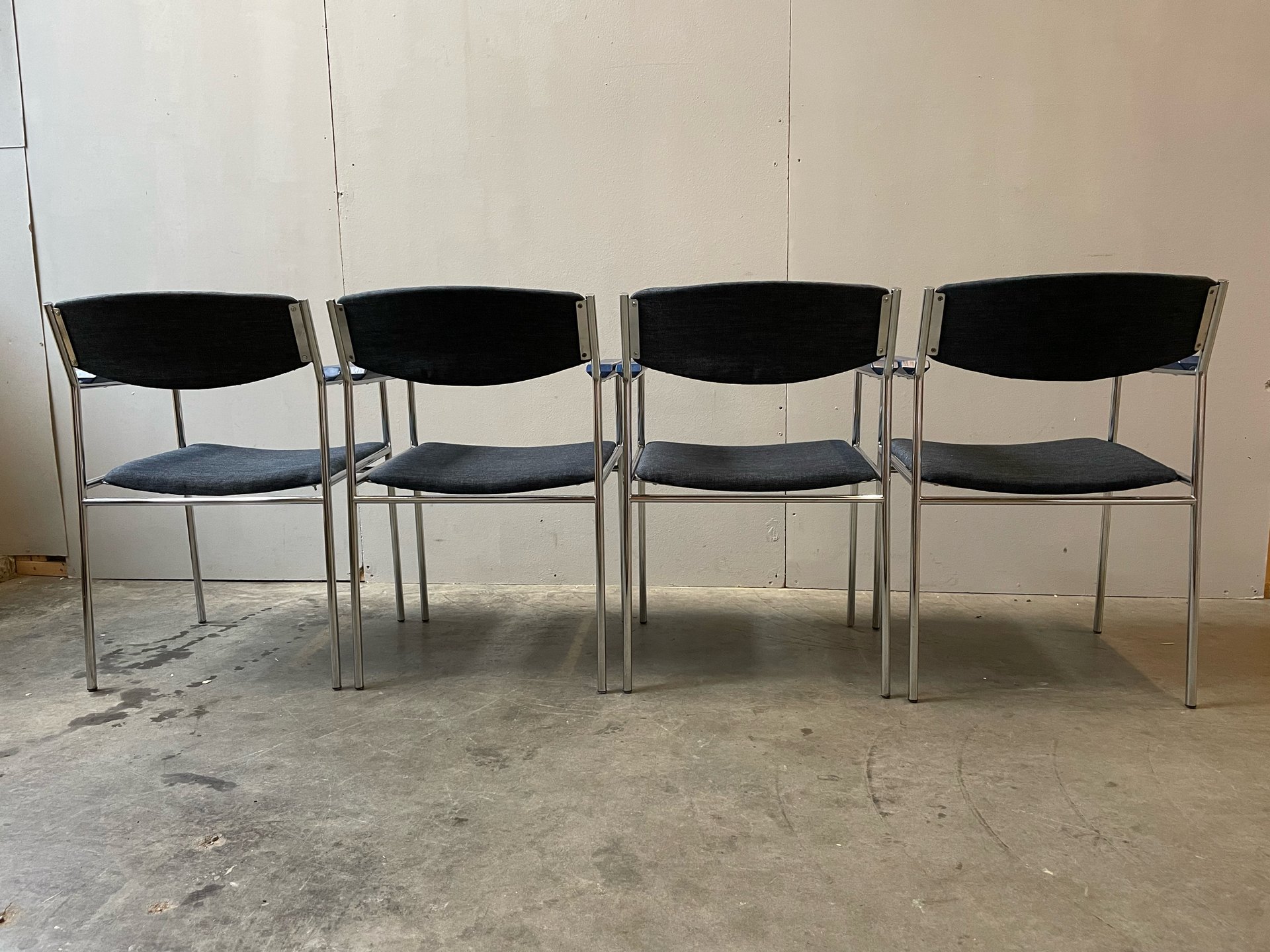 4x Gijs van der Sluis stoelen | €185 | Whoppah