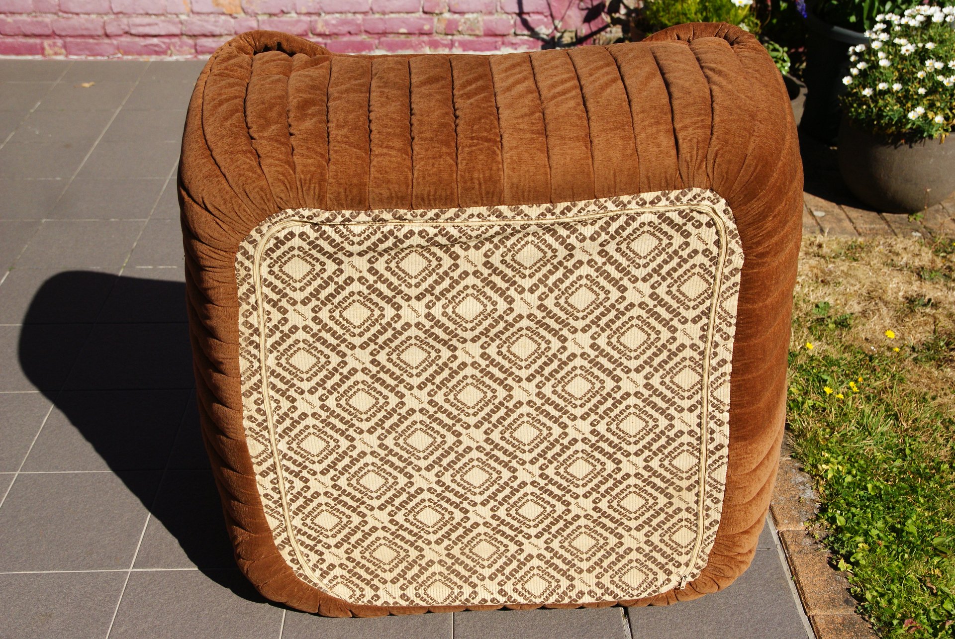 Cinna/ Ligne Roset model Sandra Eénzit met Ottoman | €2,850 | Whoppah
