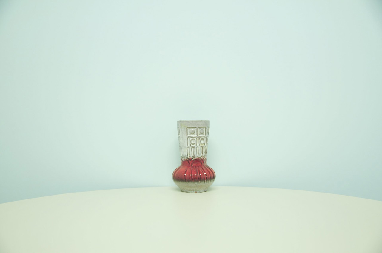 grijs & rode West Germany vaas Carstens | €21.50 | Whoppah