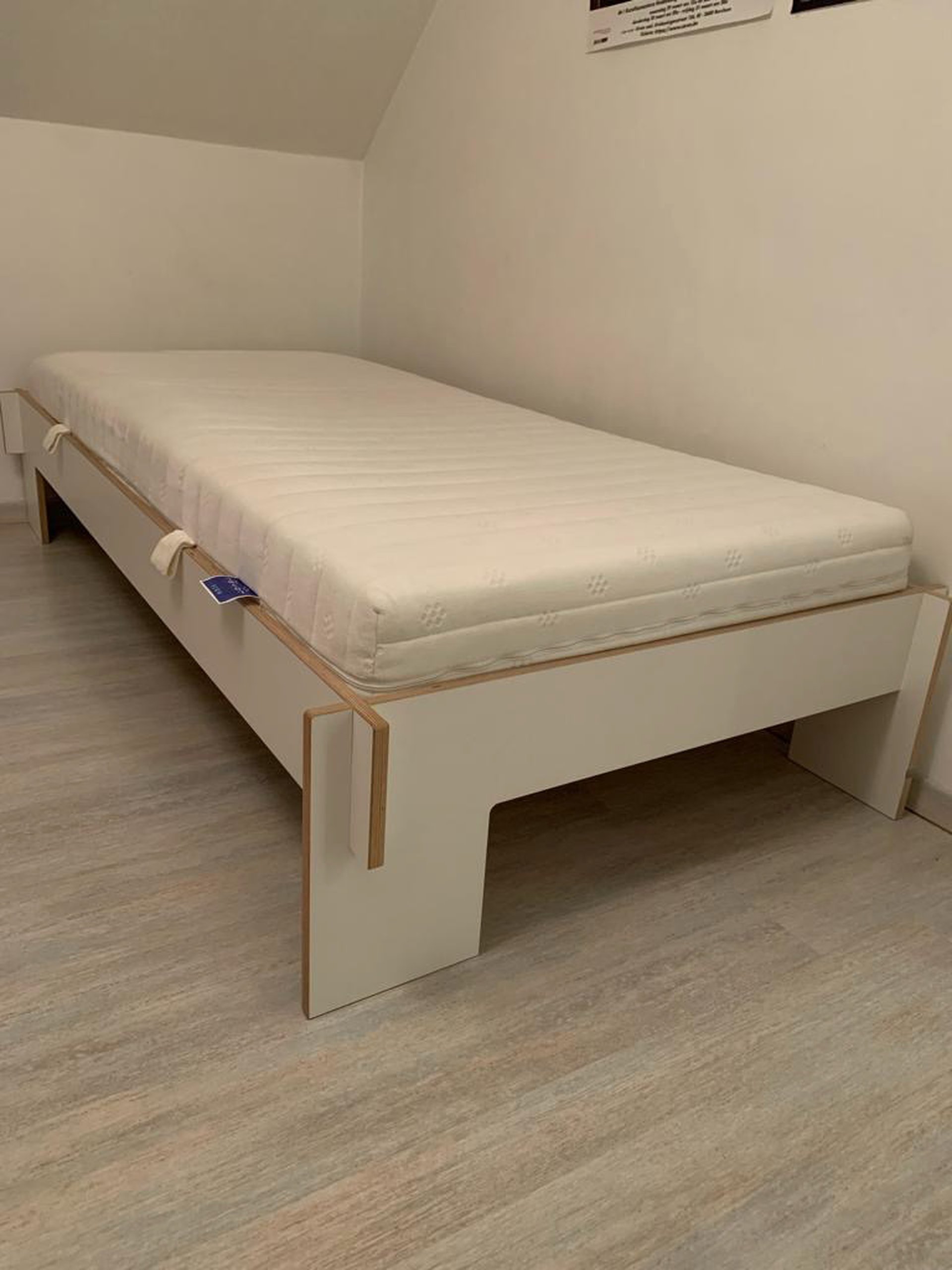 Slaapmuis/Nils Holger Moormann Meubels eenpersoonsbed | € 800 | Whoppah