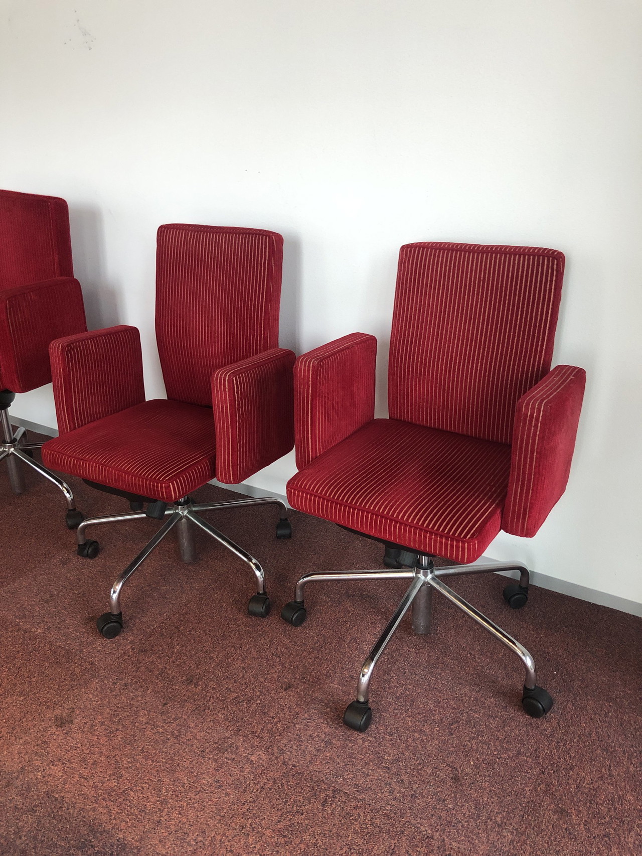 4 x Bulo Pub & Club Desk Chairs by Luc Vincent | €180 | Whoppah