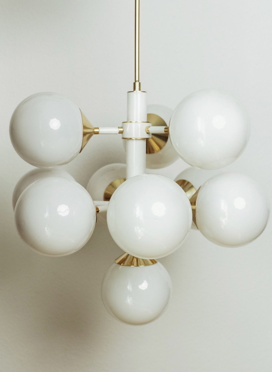 Szarvasi Vas-Fémipari Chandelier | €250 | Whoppah