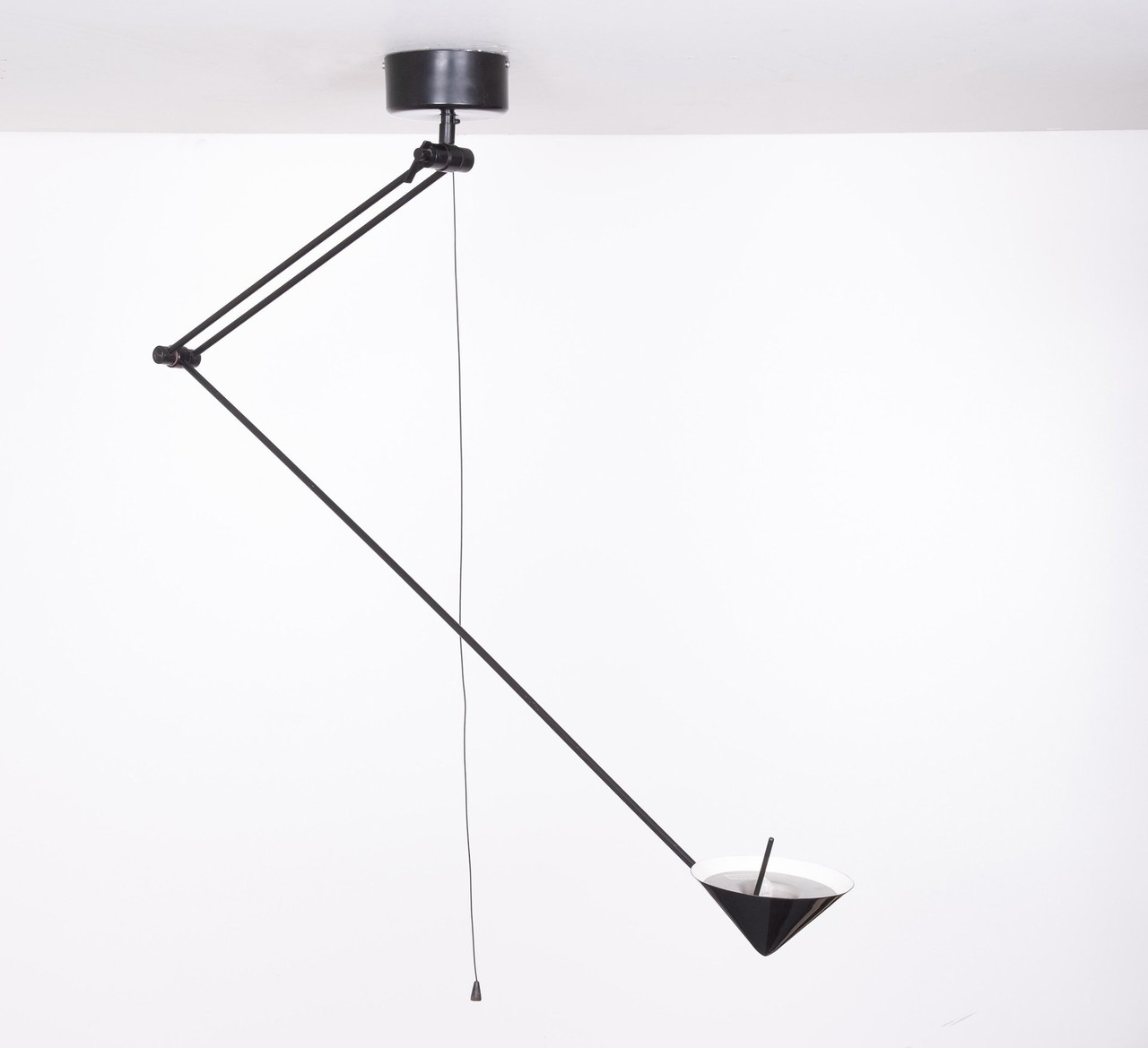 Hala Zeist Halogen Ceiling Lamp | €850 | Whoppah