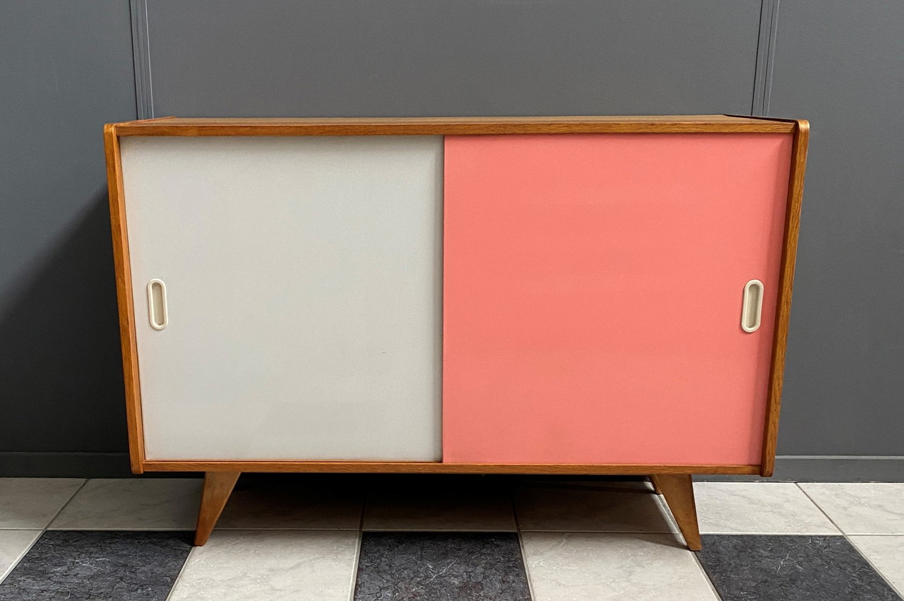 Jiri Jiroutek sideboard model U 452 | €650 | Whoppah