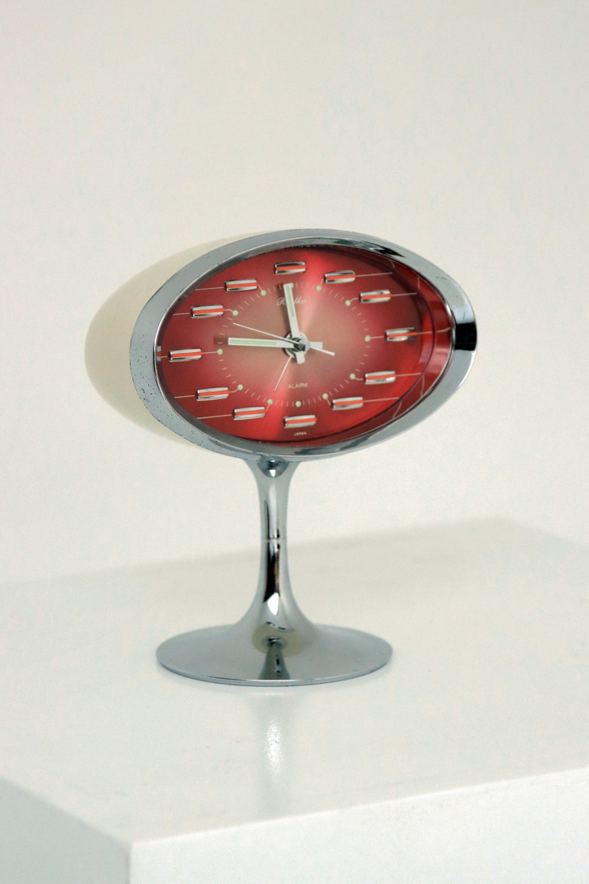 Space age alarm clock | €200 | Whoppah