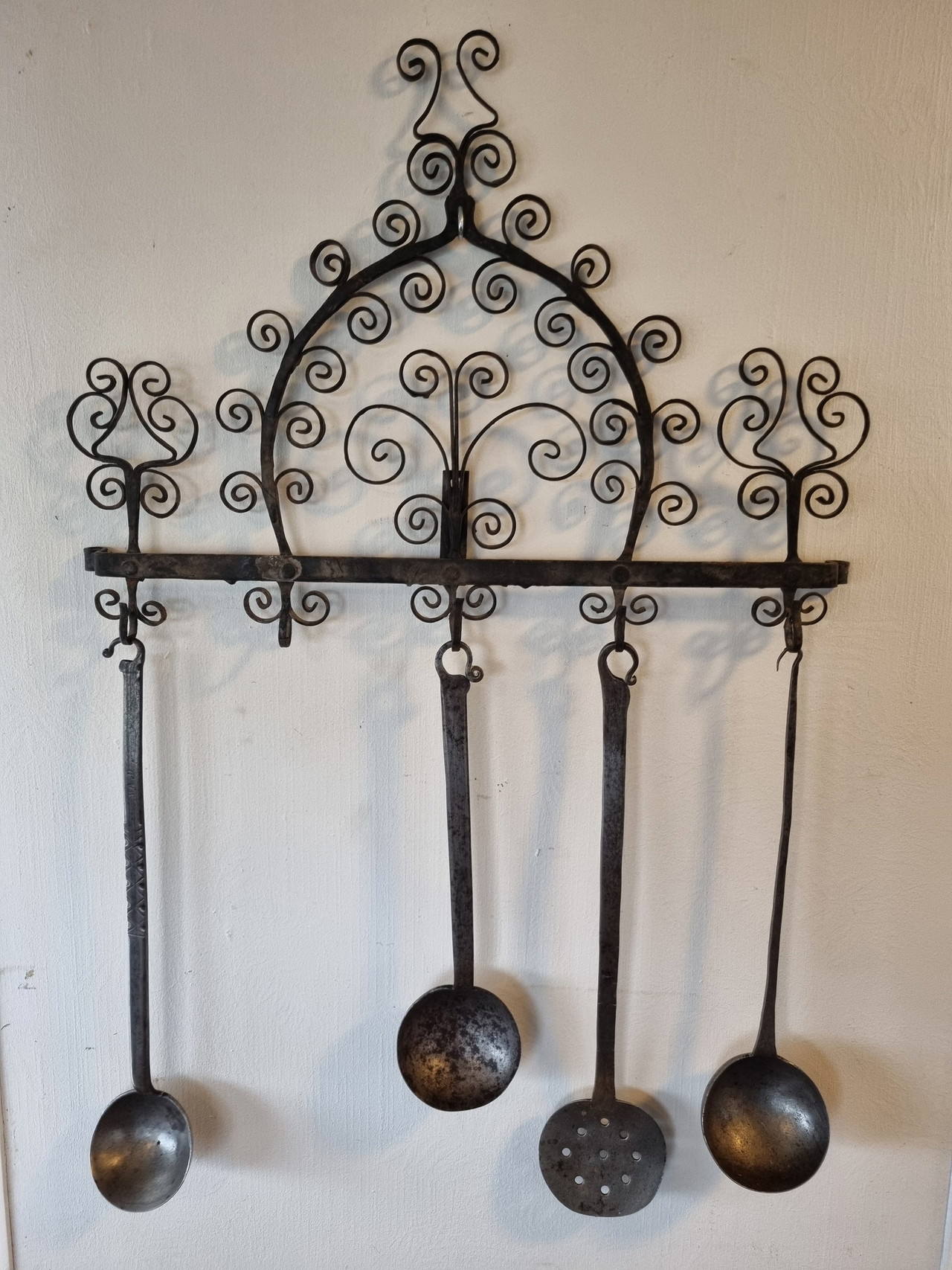Antique Wrought Iron Kitchen Rack 19th Century | €100 | Whoppah