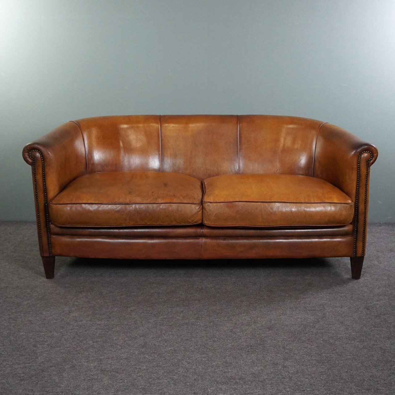 Comfortable sheep leather 2.5 seater sofa | €1,695 | Whoppah