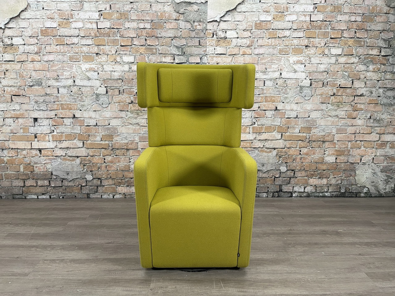 Bene Parcs Wing Chair vert - fauteuil | €900 | Whoppah