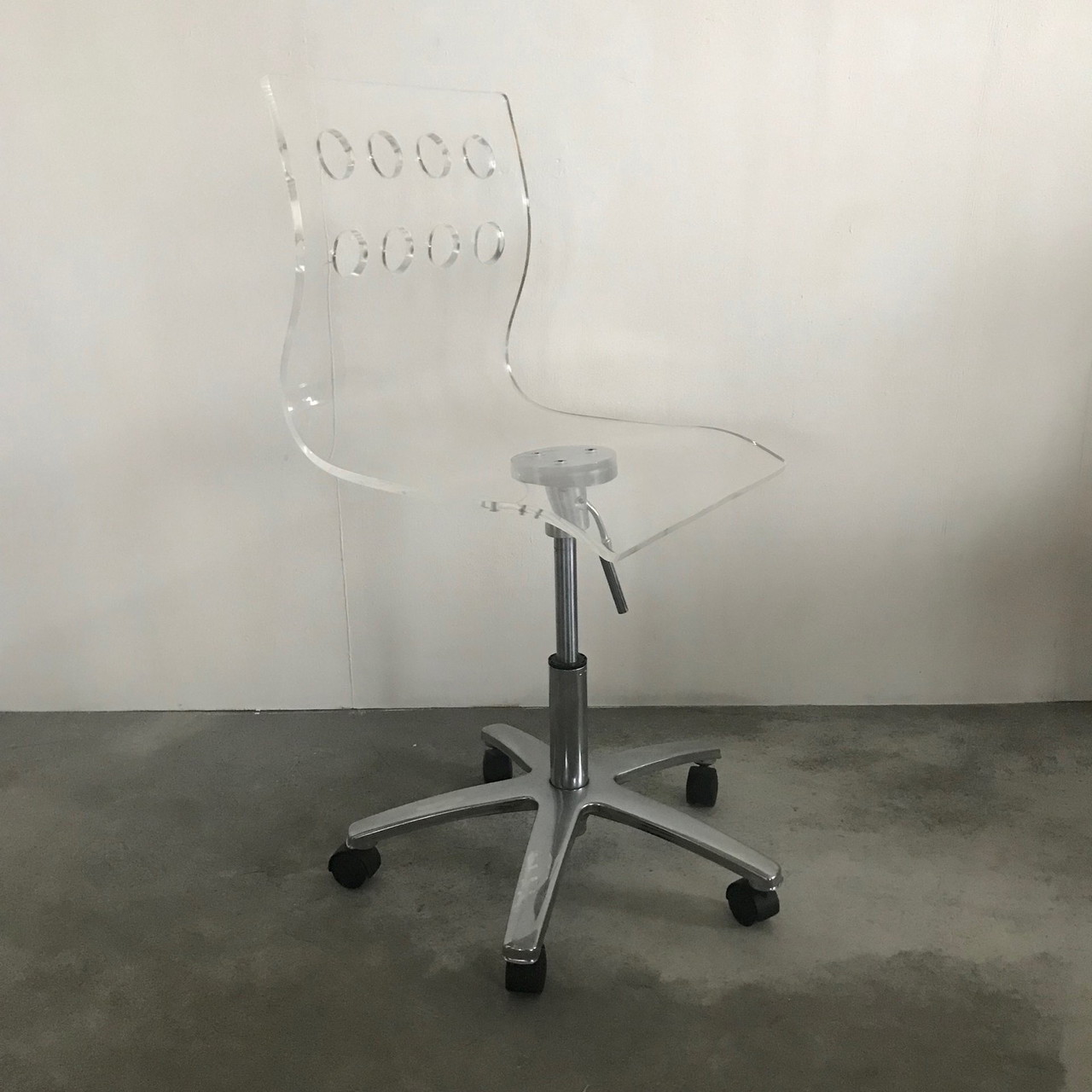Vintage Desk Chair of transparent perspex | €256 | Whoppah