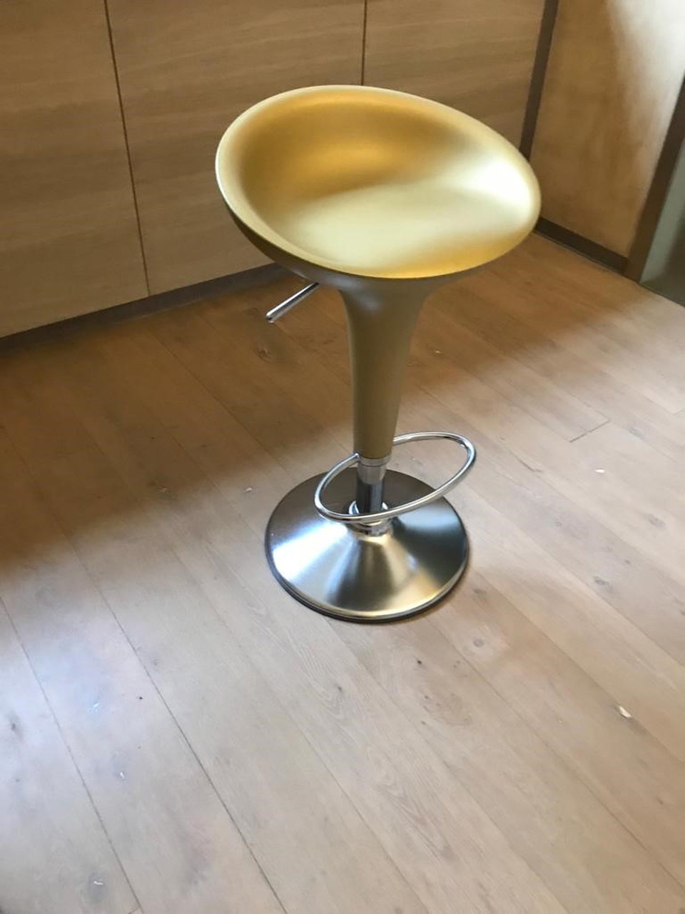 Magis Bombo Stool bar stool | €75 | Whoppah