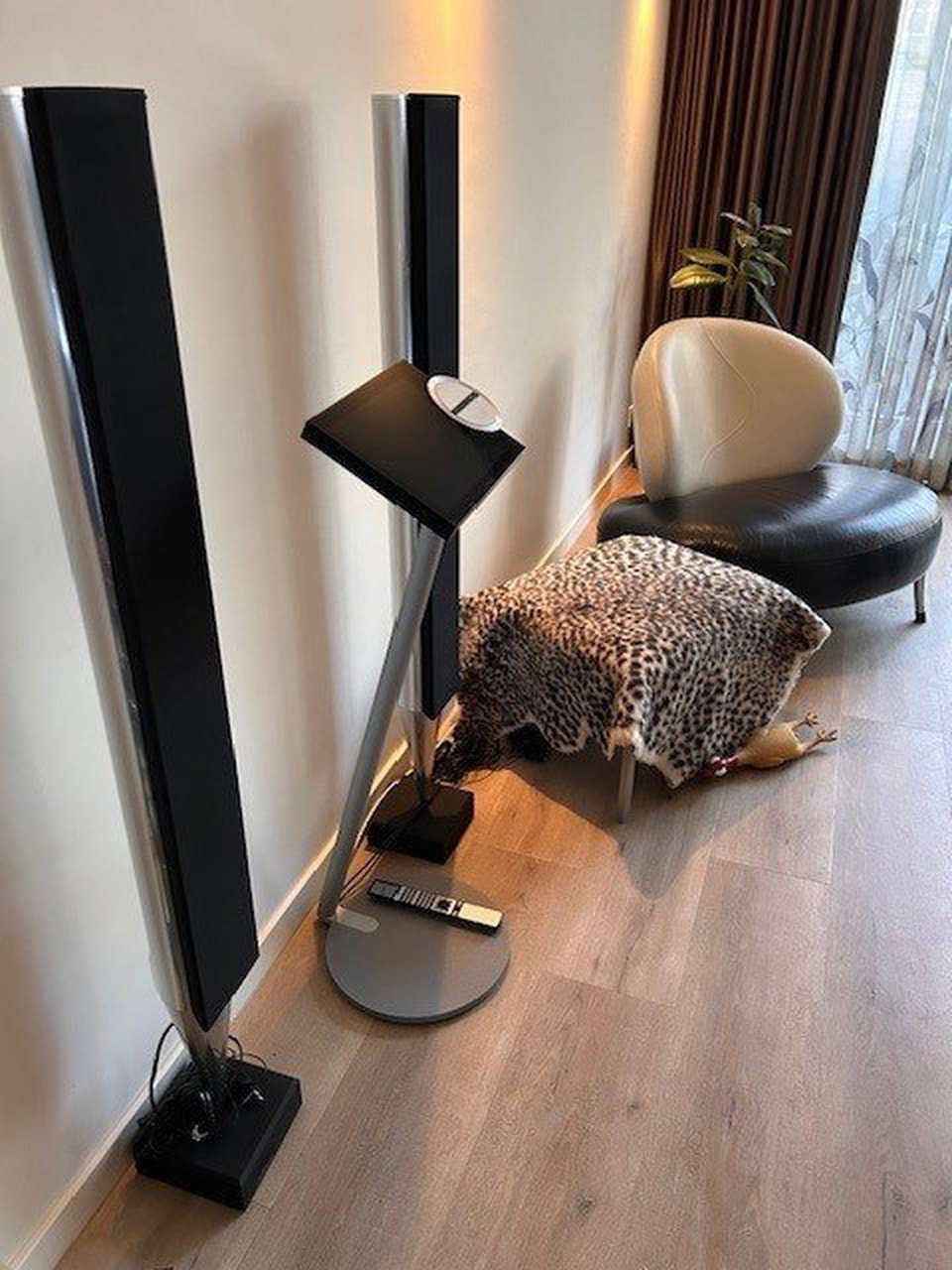 B&O Center Tv Radio Dvd Including Beolab 8000 | €700 | Whoppah