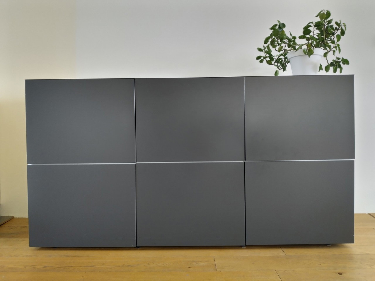 Top form Sideboard | €100 | Whoppah