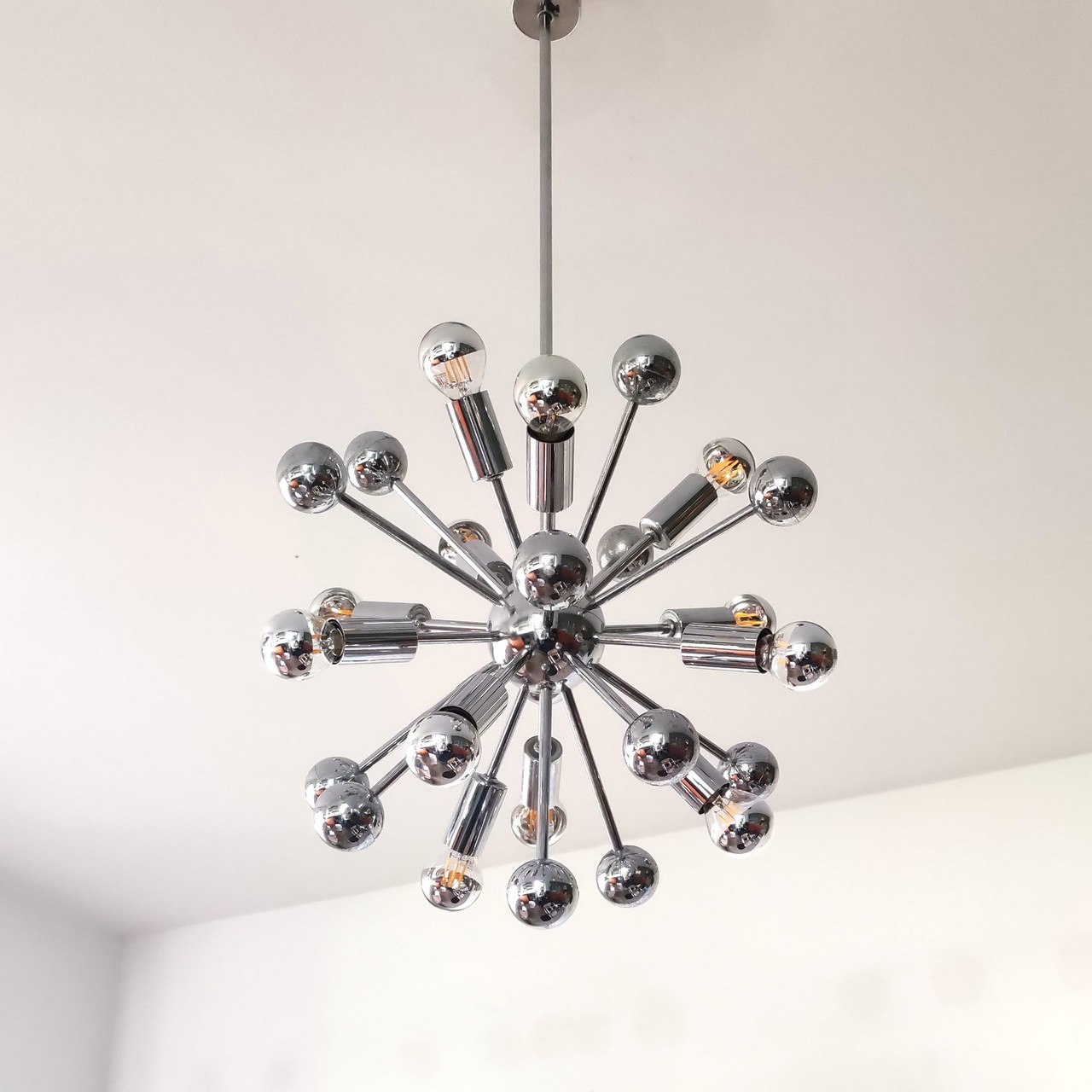 Space Age Sputnik Boulanger hanging lamp | €790 | Whoppah