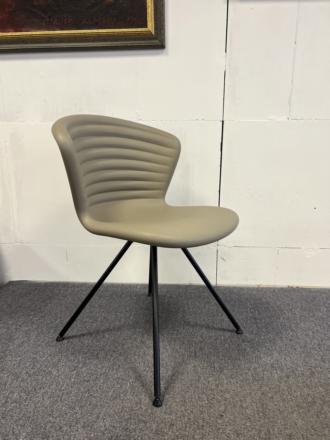 4 Tonon Marshmallow Dining chairs mud | €1,196 | Whoppah