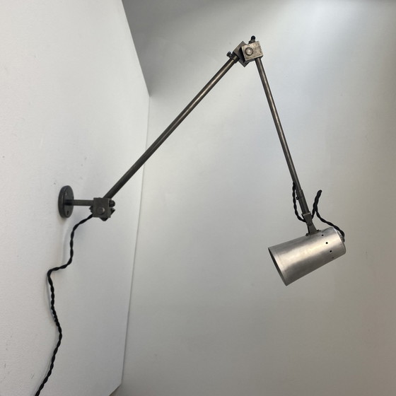 Wall Mount Articulated Work Light Plug In Wall Light Adjustable Single