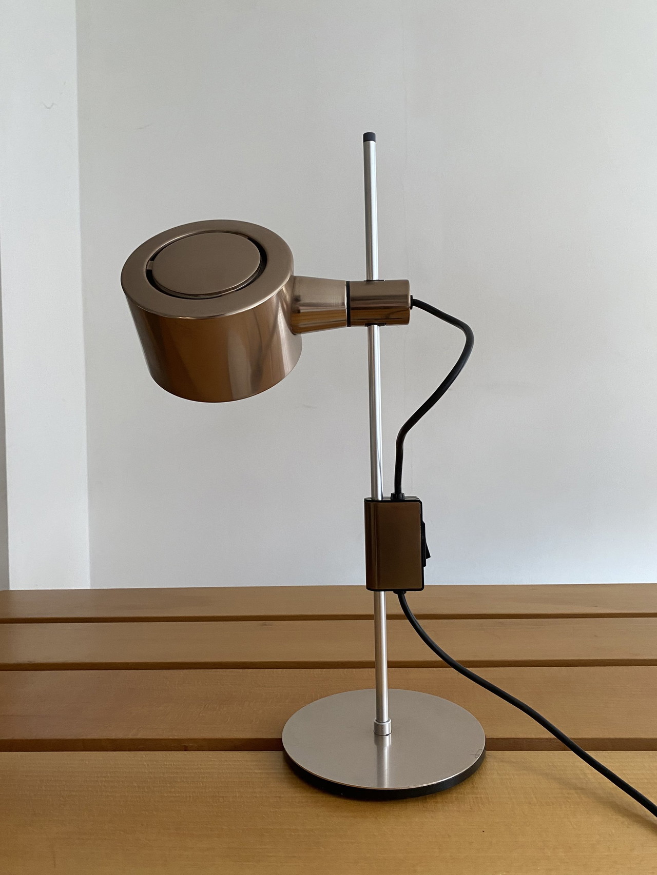 Ronald Homes Desk Lamp | €300 | Whoppah