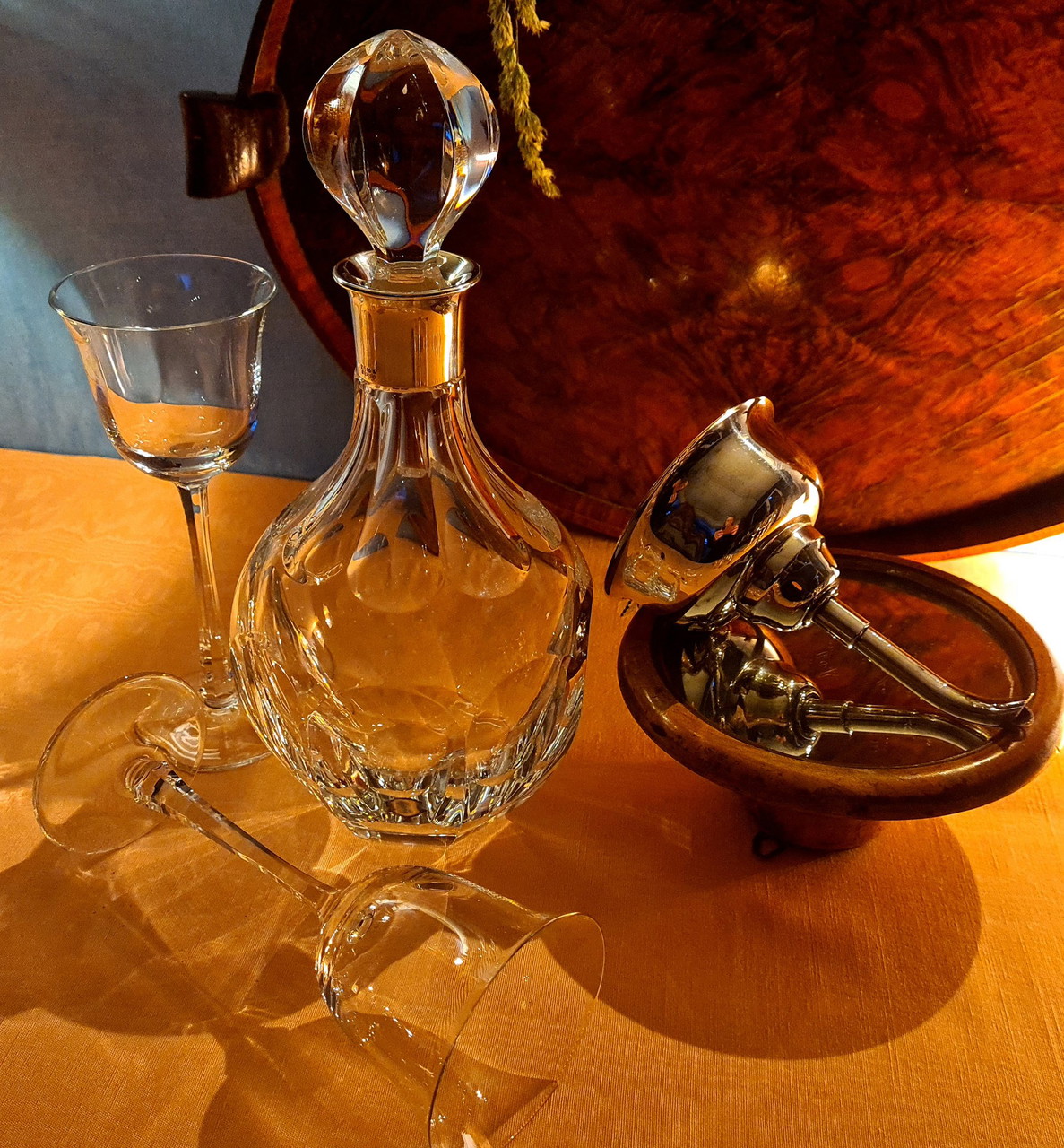 Emil Hermann table piece | €65 | Whoppah