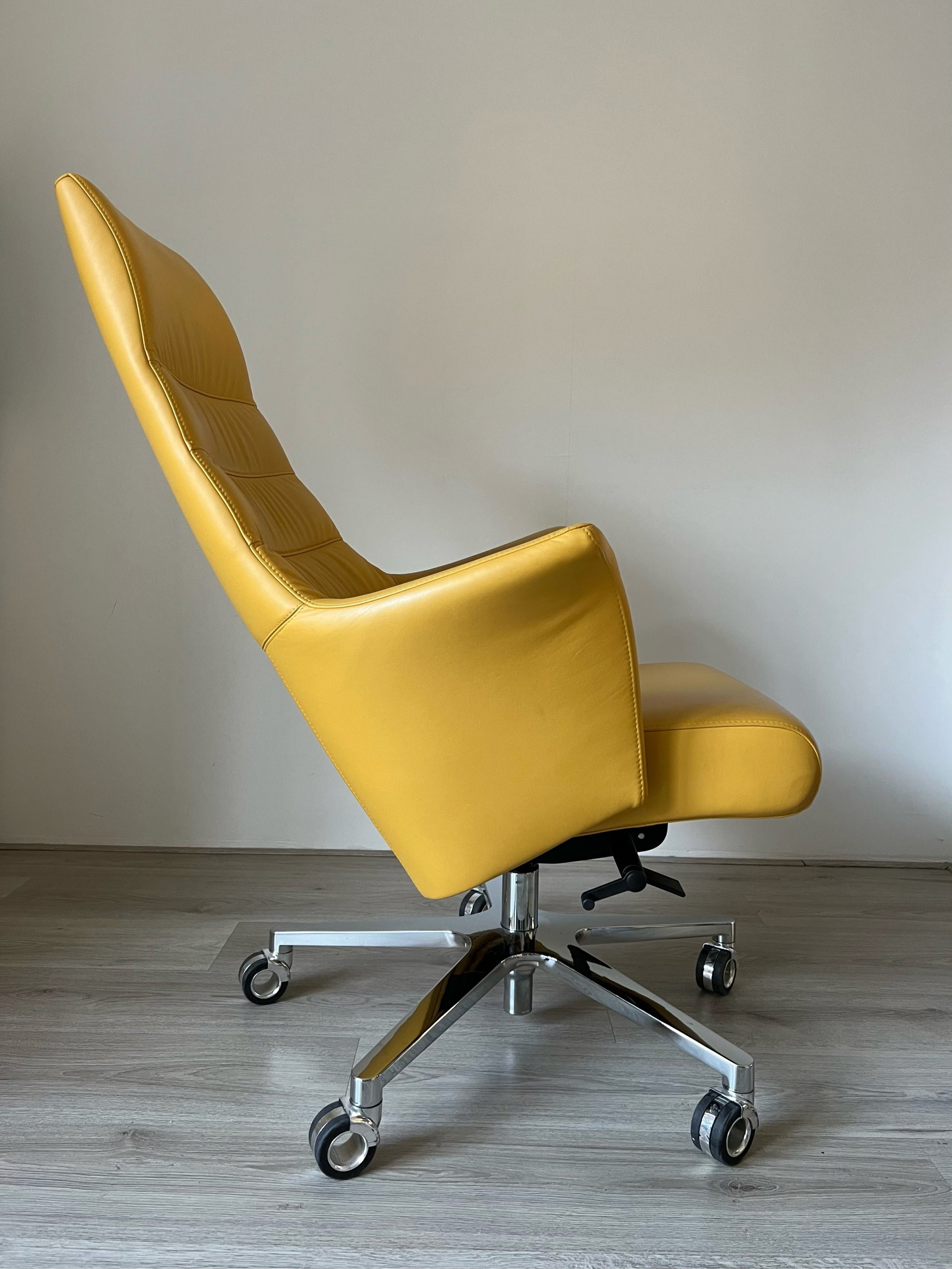 Sitland Of Course design office chair | €895 | Whoppah