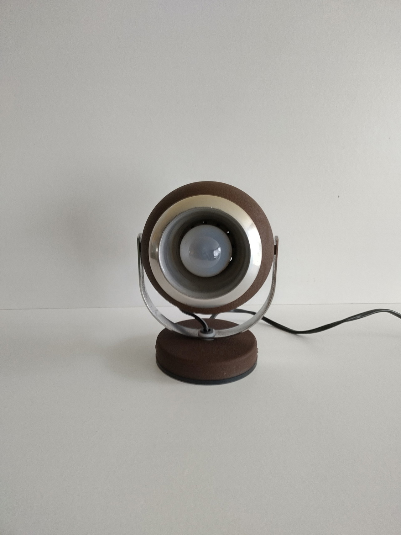 Vintage Eyeball wall or table lamp | €50 | Whoppah