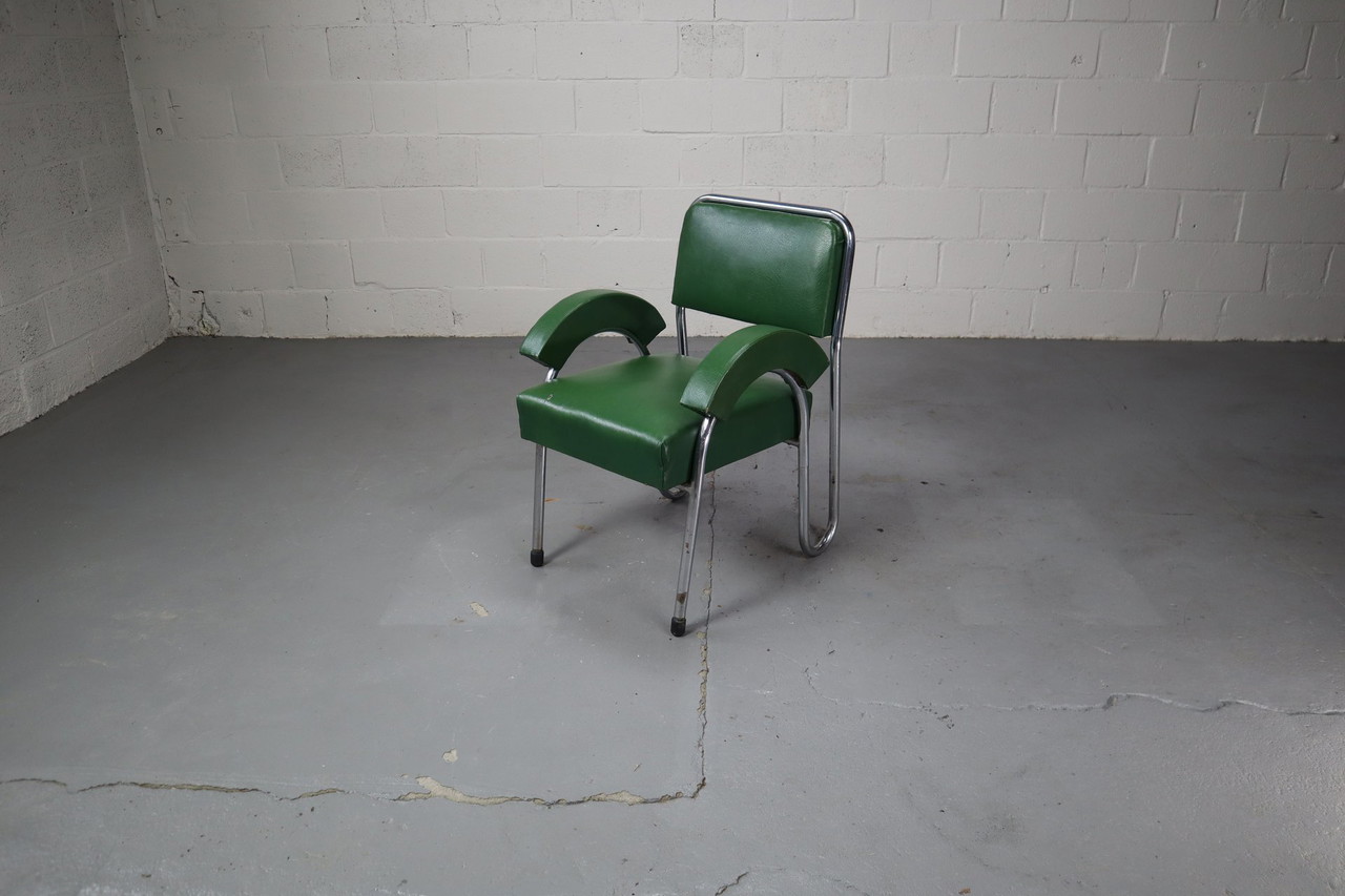 Bauhaus Tubular Cantilever Chair, 1930'S | €1,300 | Whoppah
