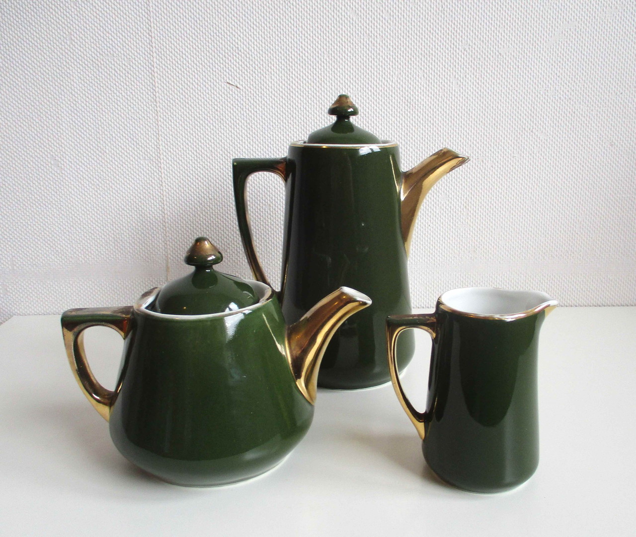S.P.M. Walküre Art deco coffee pot, teapot and milk jug | €22 | Whoppah