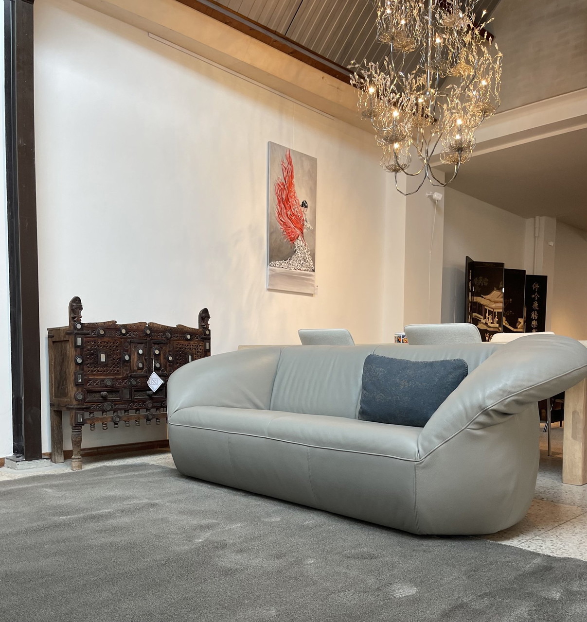 Leolux Gynko Sofa New! | €1,995 | Whoppah