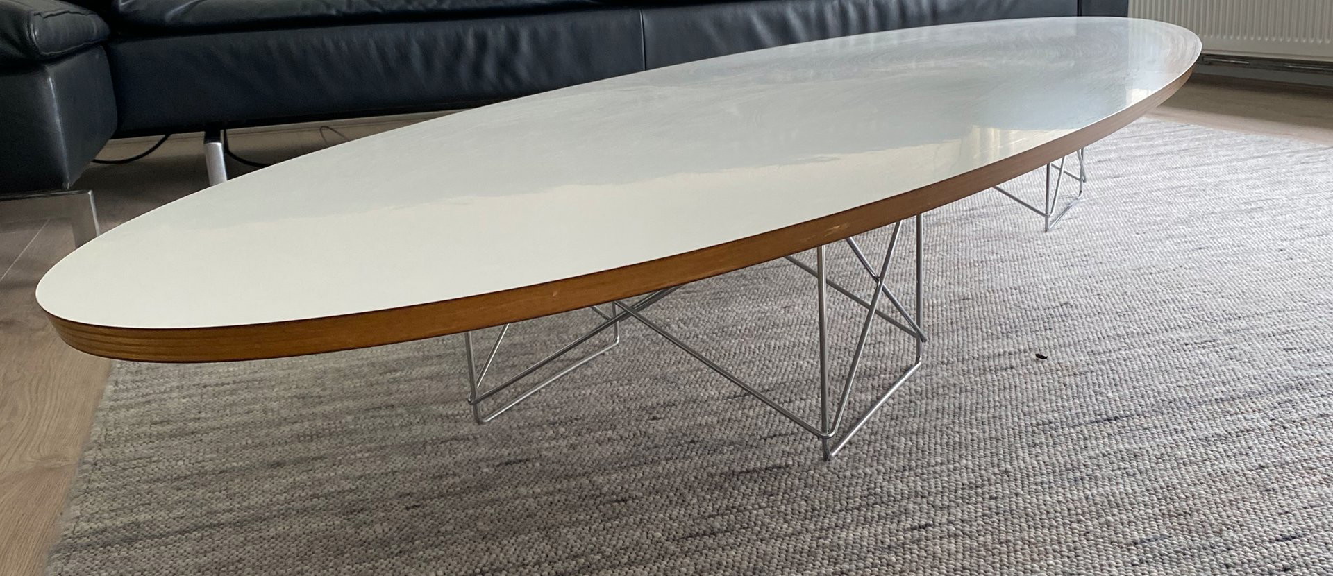 Vitra coffee table | € 650 | Whoppah