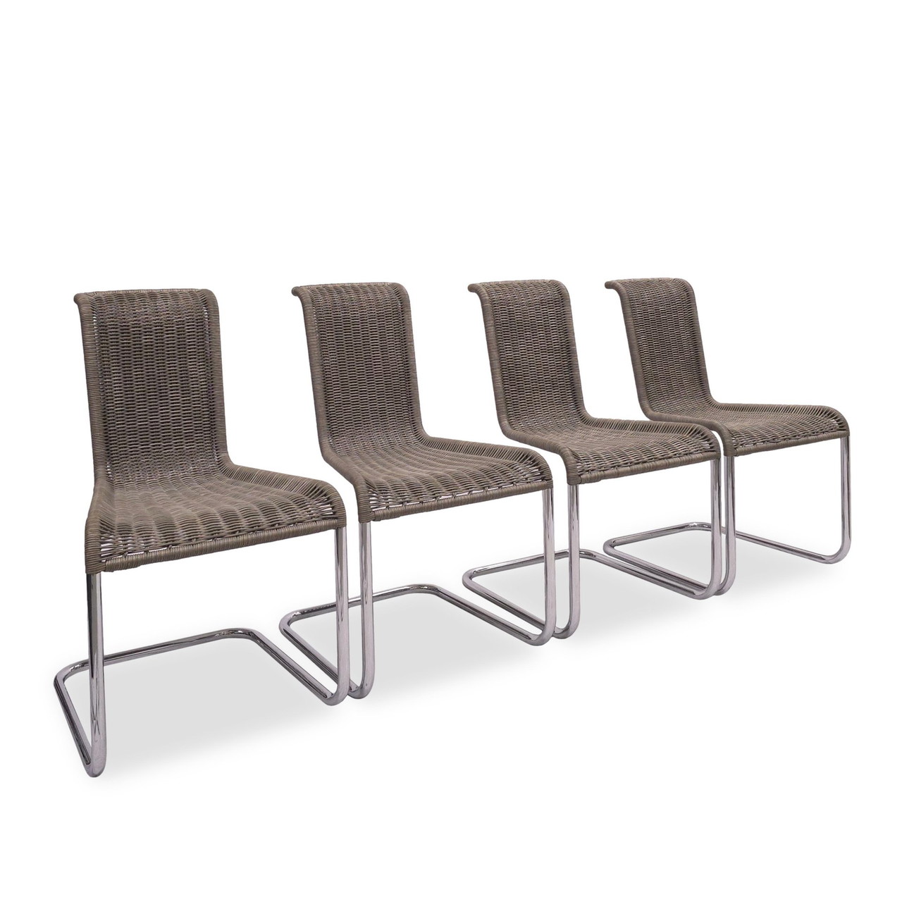 4X Tecta B 20 cantilever chairs gray | €699 | Whoppah