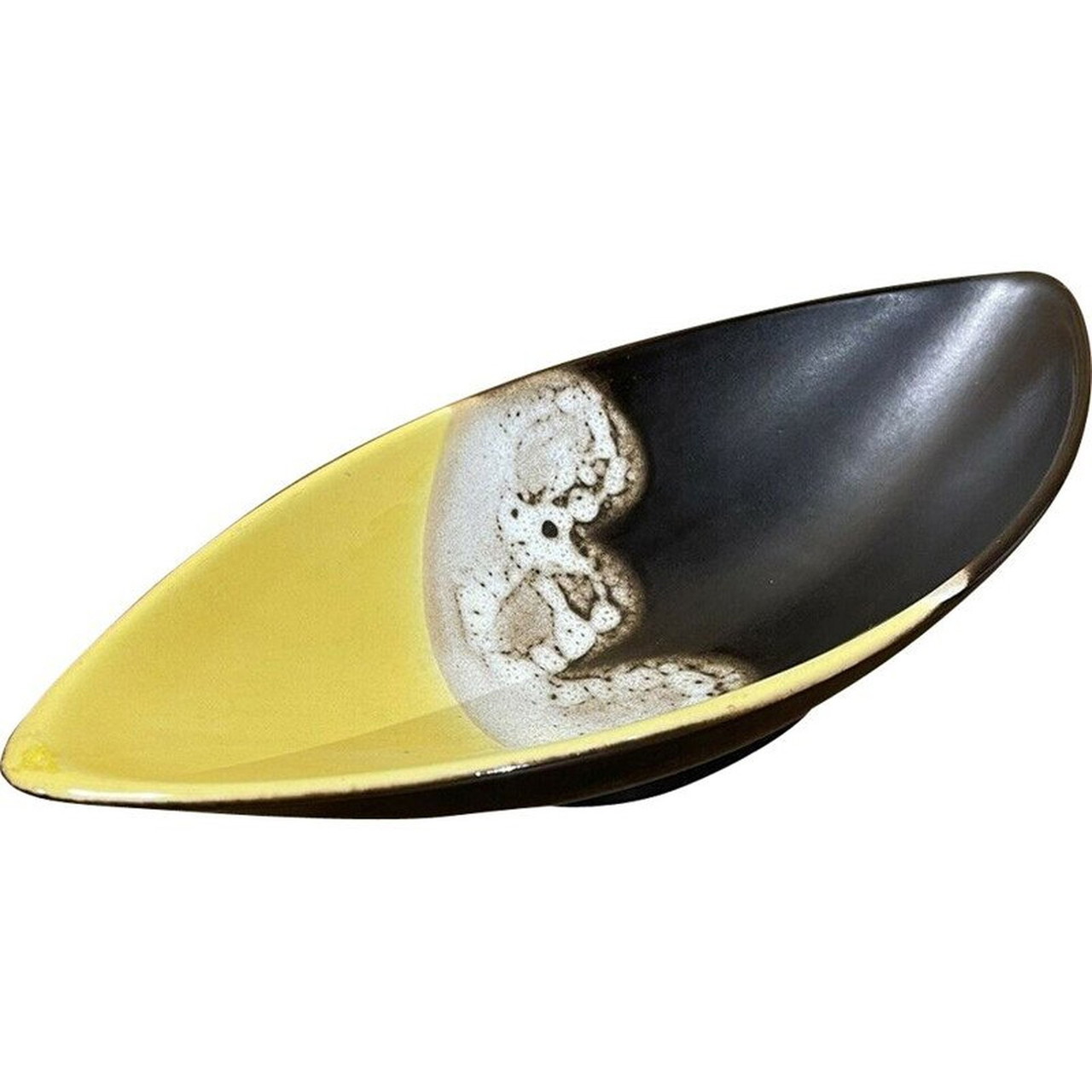 Vintage ceramic shuttle cup, Germany 1960 | €199 | Whoppah