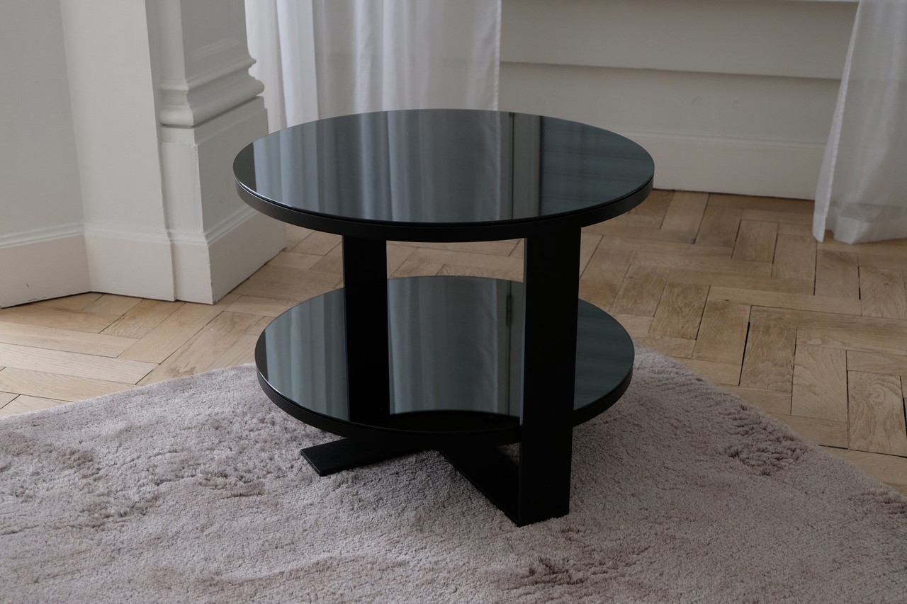 B&B Italia Eileen side table | €850 | Whoppah