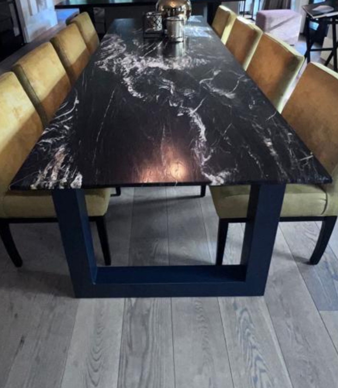 Belvedere dining table | €4,500 | Whoppah