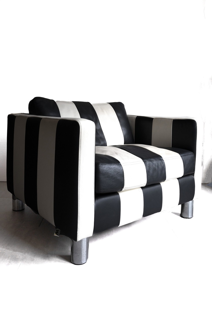 Montel loveseat store