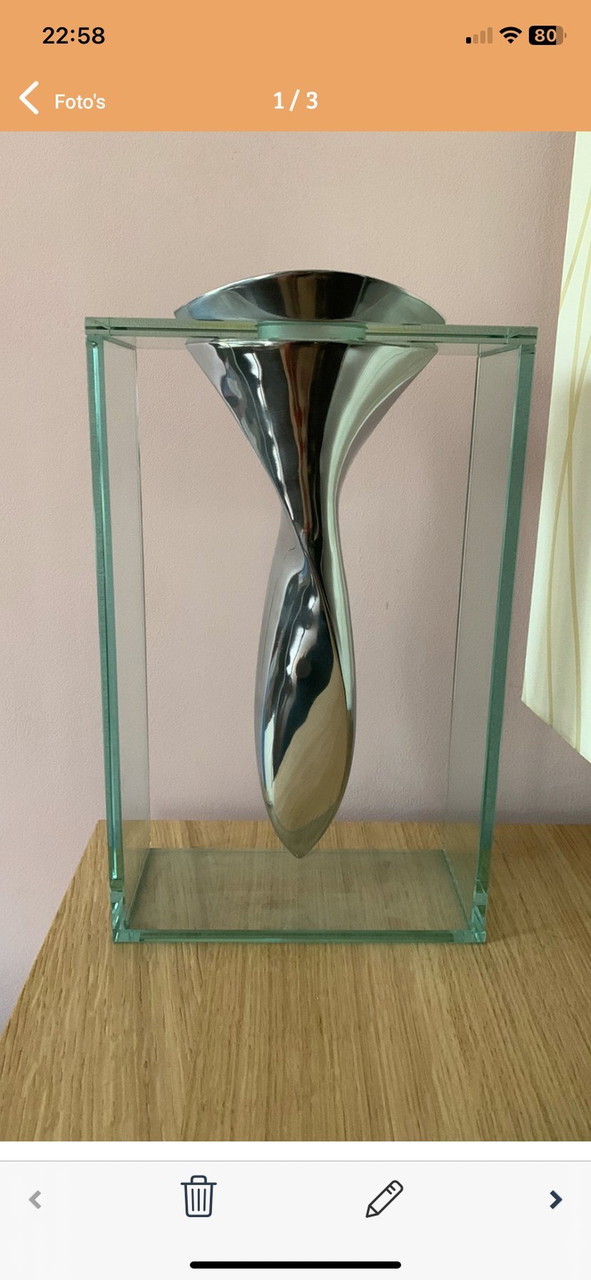 Vaso moderno Lisa Mori anni '80 | €35 | Whoppah