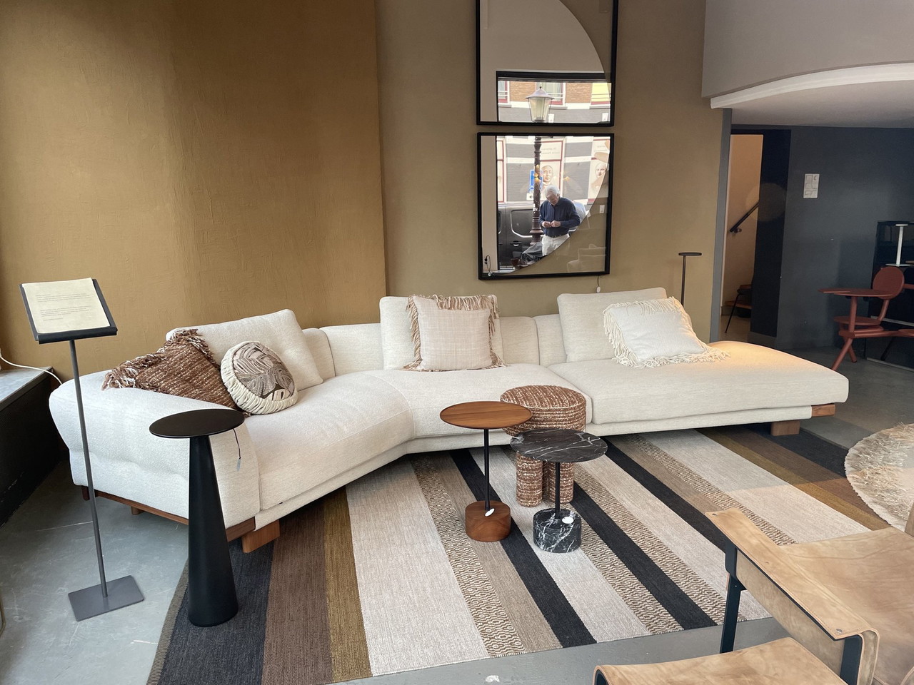 Cassina Sengu Sofa | €5,500 | Whoppah