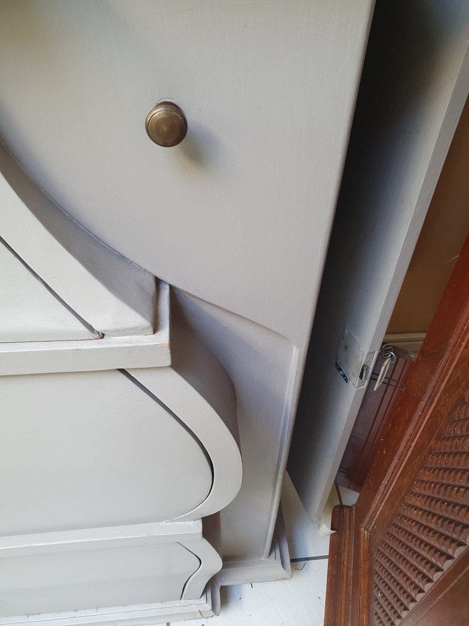 Country Buffet Cabinet | €400 | Whoppah