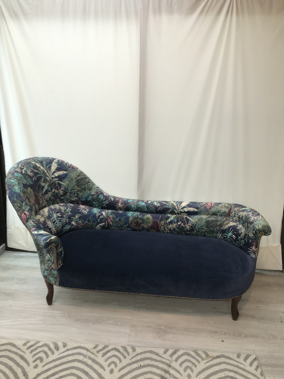 Méridienne Ancienne | €1,260 | Whoppah