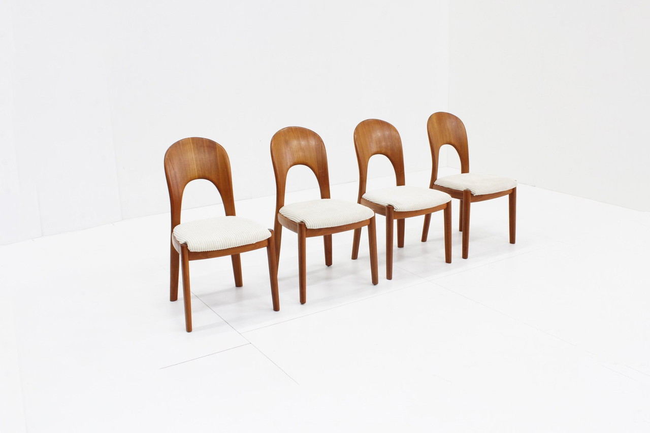 4x Koefoeds Hornslet vintage dining chair by John Mortensen | €1,450 ...