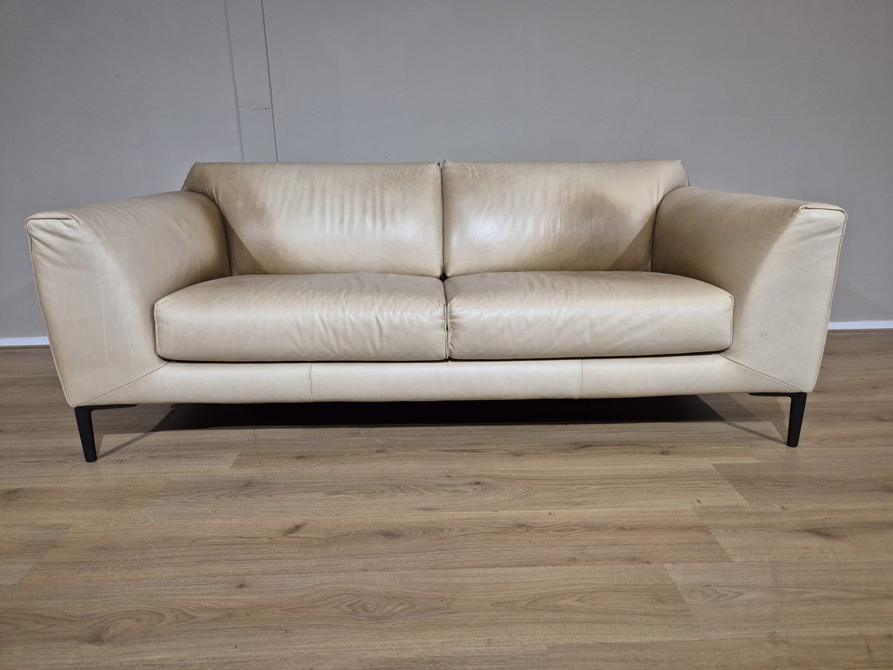 Pode Fold - 2.5 Seater Sofa - Cream - Brown - Leather - Design | €1,250 ...